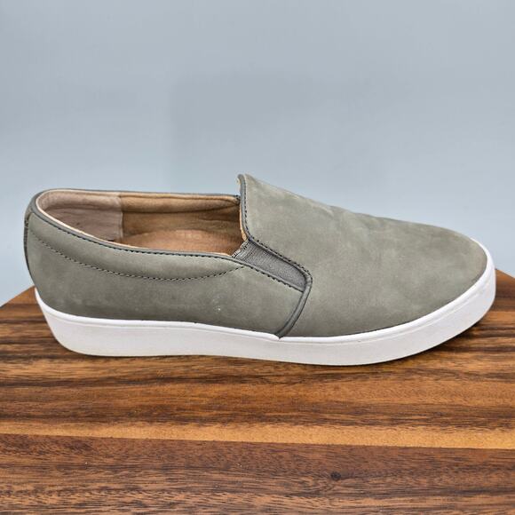 Vionic | Shoes | Vionic Shoes Womens 8 Olive Green Gray Leather Slip On ...